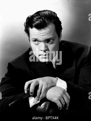 1949 : l'acteur ORSON WELLES ( 1915 - 1985 ) dans un cliché ...