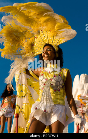 Femme en costume coloré, Carnaval, Mindelo Sao Vicente, Cap Vert Photo ...