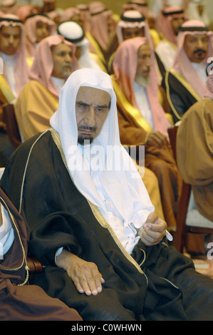 Riyadh, Arabie saoudite -- saoudiens attend l'occasion de saluer le ...