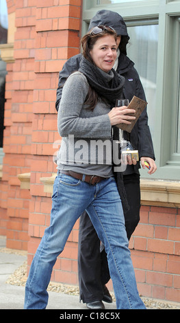 L'actrice Maura Tierney nous et ex-infirmière à l'écran Abigail 'Abby ...