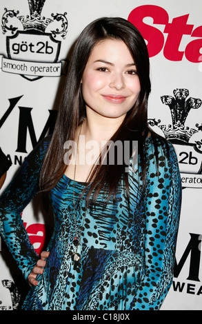 Miranda Cosgrove Star Magazine célèbre événement 'jeunes' Hollywood ...