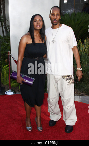 Talani Rabb et RZA à la première mondiale « Funny People », qui s'est ...