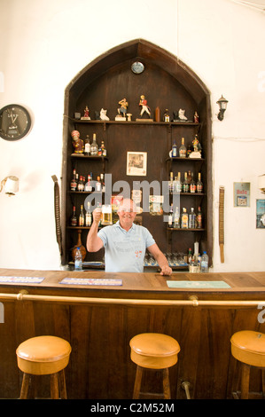 Hôtel Baron Alep Syrie Syrie Pub Bar célèbre Guest Agatha Christie T E ...