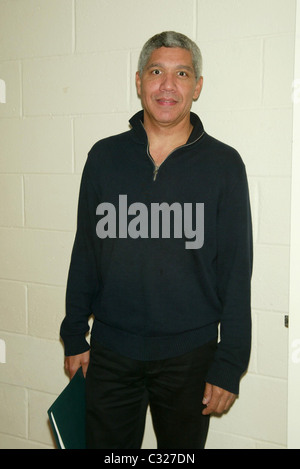 Peter Francis James backstage au 'Shakespeare dans le Brave New World ...