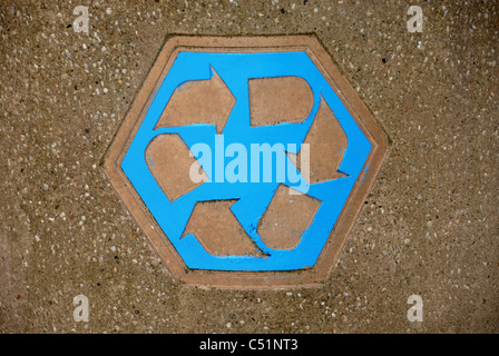 Le symbole de recyclage universel. C'est un symbole reconnu ...
