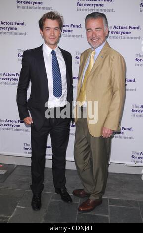 HOLLYWOOD, CALIFORNIE - 12 JUIN : Ian Loh assiste à la première de ...