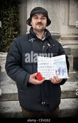Mendiant roumain, Legnano, Italie Photo Stock - Alamy