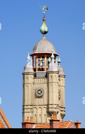 France Nord Bergues beffroi de Bergues qui abrite un carillon de 50 ...