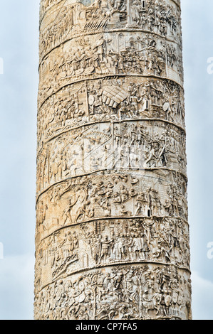 Détail de la colonne Trajane de Rome, Italie Photo Stock - Alamy