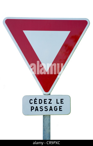 Cedez Le Passage Panneau de circulation Photo Stock - Alamy