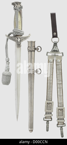 Un modèle 39 poignard pour les fonctionnaires avec cintre et portepee ...