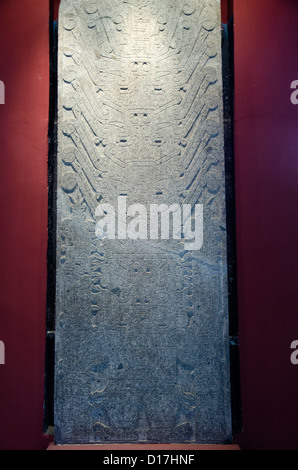 La stèle Raimondi de la culture Chavín 900BC-200BC. Perú Photo Stock ...