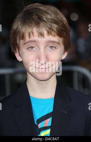 Luke Vanek à la première de l'incroyable Burt Wonderstone qui s'est ...