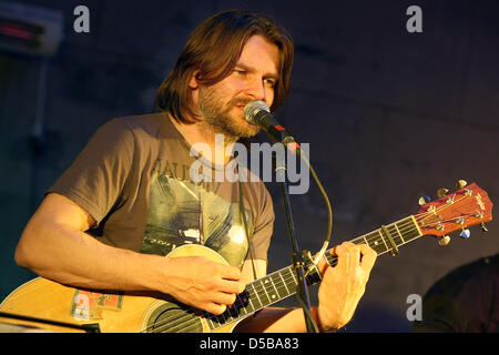 Chanteur écossais Ray Wilson, ancien chanteur de Stiltskin et Genesis ...