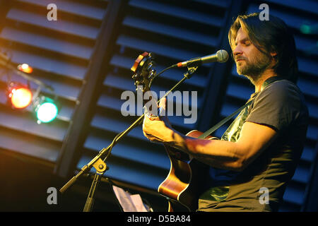 Chanteur écossais Ray Wilson, ancien chanteur de Stiltskin et Genesis ...