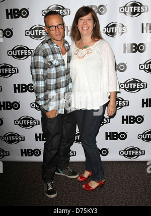 Le directeur général d'Outfest Kirsten Schaffer avec l'actrice Tori ...