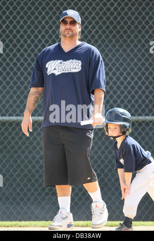Kevin Federline, son fils Sean Preston Federline et sa petite amie ...
