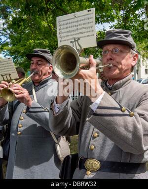 Northfield, Minnesota, USA. 06Th Aug 2013. Des musiciens de six bandes ...