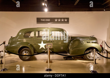 Le général George S. Patton Accident de voiture 1945 Photo Stock - Alamy