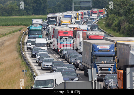 Embouteillage Autoroute allemande d'autoroute autoroute autoroute ...
