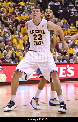 Le 29 janvier 2011 - Tempe, Arizona, États-Unis d'Amérique - UCLA ...