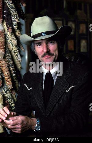 27 février 2006 - Dennis Weaver AVEC SON ÉPOUSE ET DEUX FILS GERRY ...