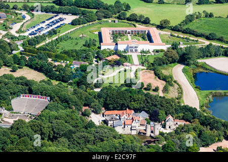 En France, en Vendée, Les Epesses, Le Puy du Fou, l'arène et les ...