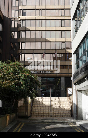 Fountain Precinct Office Building in Barkers Pool Sheffield City centre ...