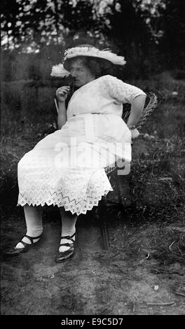 Photographie ou portrait de la poète suédoise Edith Södergran, prise en ...