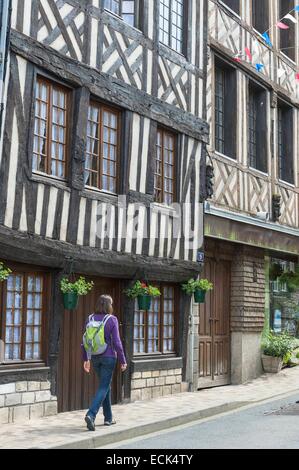 La France, l'Eure, Cormeilles, maisons à colombages, rue Abbaye Photo ...