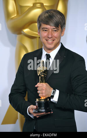 HOLLYWOOD, CA - le 22 février : Tom Cross attendst la 87e annuelle des ...