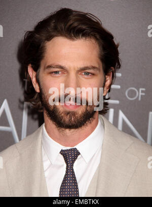 L'acteur Michiel Huisman participe à la première de 'The Age of Adaline ...