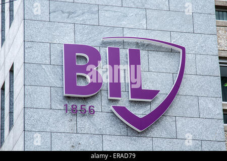 Banque internationale un logo Luxembourg (BIL) affiché sur un ...