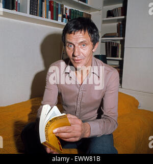 Acteurs et Actrices Der Deutsche Heinz Bennent senneur mit Frau ...