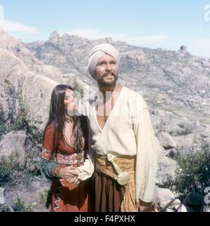 Caroline Munro et John Phillip Law, créateur d'effets visuels spéciaux ...