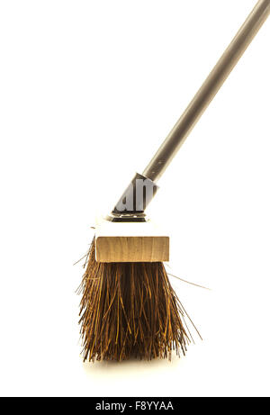 Balai, ramonage sur fond blanc Photo Stock - Alamy