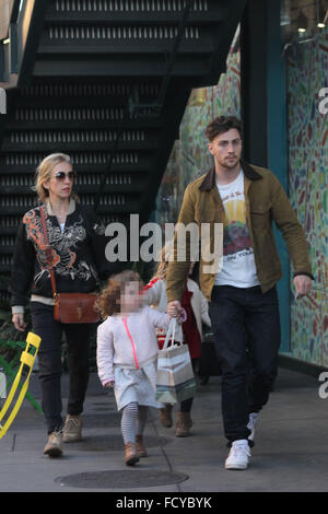 Aaron Taylor-Johnson Sam et prendre leur fille Wylda Rae Romy Hero et ...