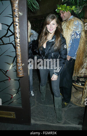 Abi Titmuss et Imogen Lloyd Webber devenir paparazzi pour une émission ...