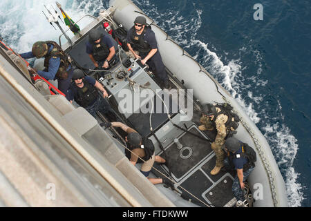 Échelle de Jacob, commandement militaire du lift maritime, navire de ...