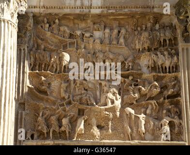 Sculptures en relief, Arc de Triomphe de Septime Sévère, le Forum ...