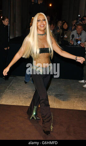 Versace armani store