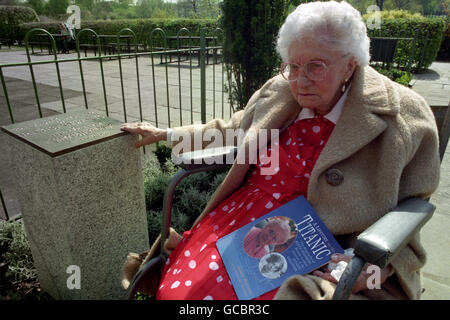 EDITH HAISMAN, 98 ANS, LA SURVIVANTE LA PLUS ÂGÉE DU TITANIC, EST ...