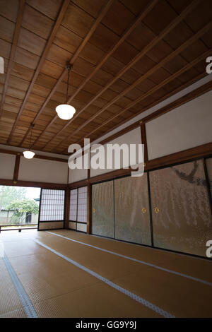 Les fleurs de cerisier sur fusuma (partition traditionnelle japonaise ...