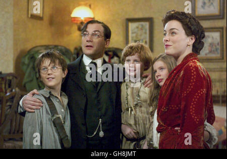 PETER PAN HARRY NEWELL, Jason Isaacs, FREDDIE POPPLEWELL, RACHEL HURD ...