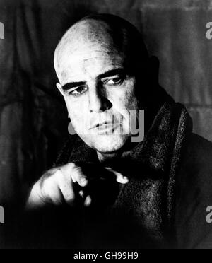 Le colonel Kurtz (Marlon Brando) Régie : Francis Ford Coppola Banque D ...