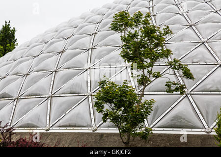 Biosphère, dôme géodésique, design par Buckminster Fuller, ville de ...
