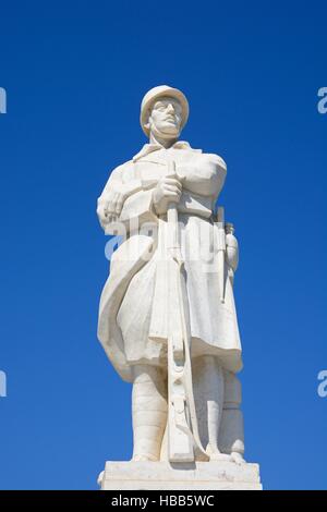 Statue du Soldat inconnu Rethymnon Crète îles grecques Grèce Photo ...