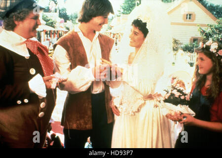 BABES IN TOYLAND, Keanu Reeves, Jill Schoelen, 1986 Photo Stock - Alamy