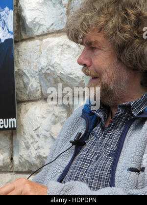 CADORE, ITALIE - 06 juin : l'alpiniste Reinhold Messner parle au cours ...