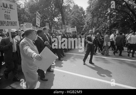 WASHINGTON, DC : les leaders de la Marche sur Washington, mains et bras ...